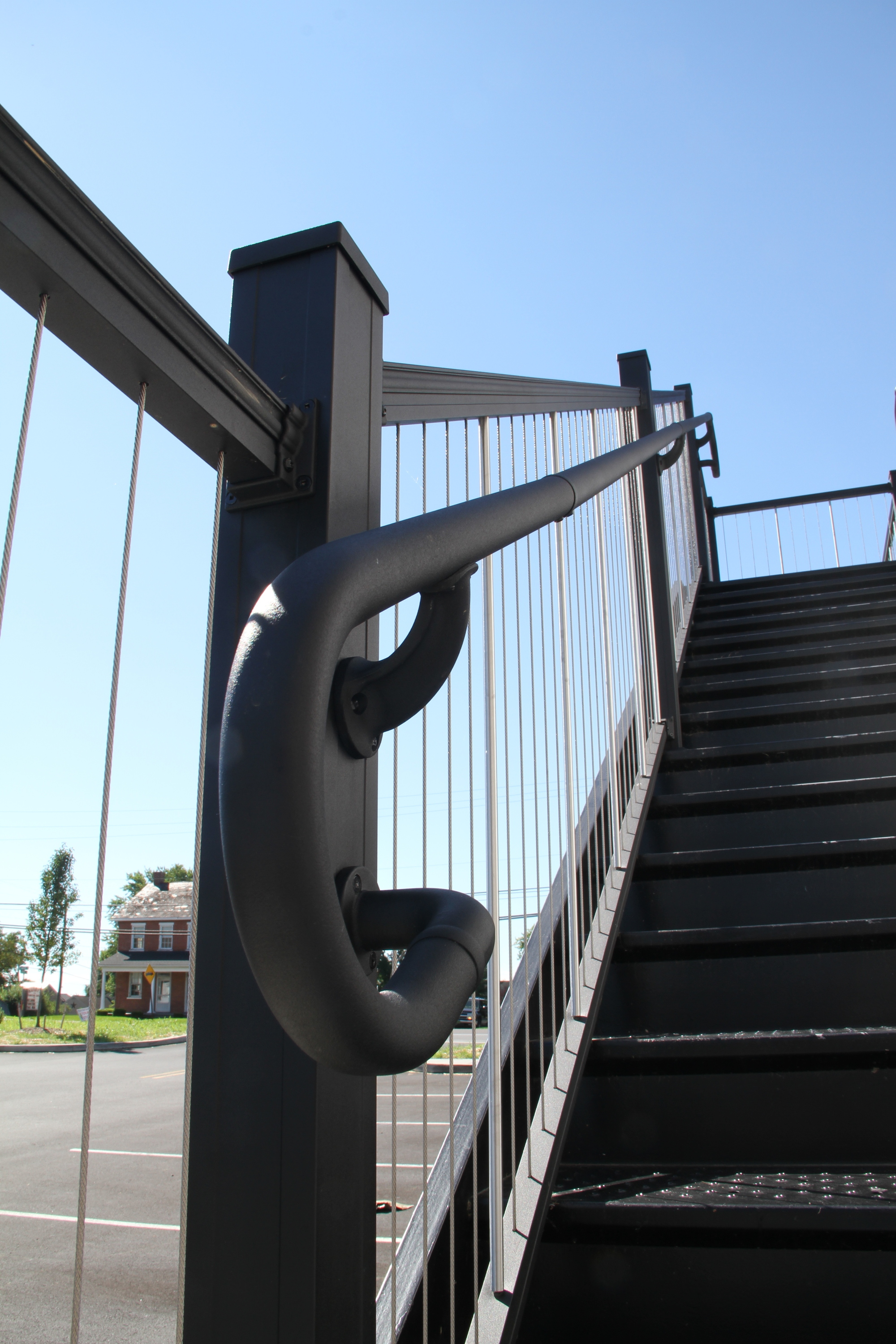 ADA Aluminum Handrail - Keylink Railing | Keylink